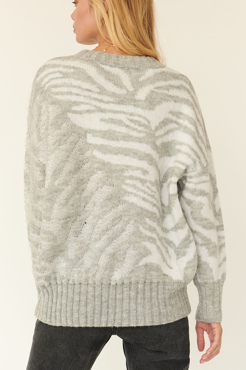 A Zebra Print Pullover Sweater - Persix